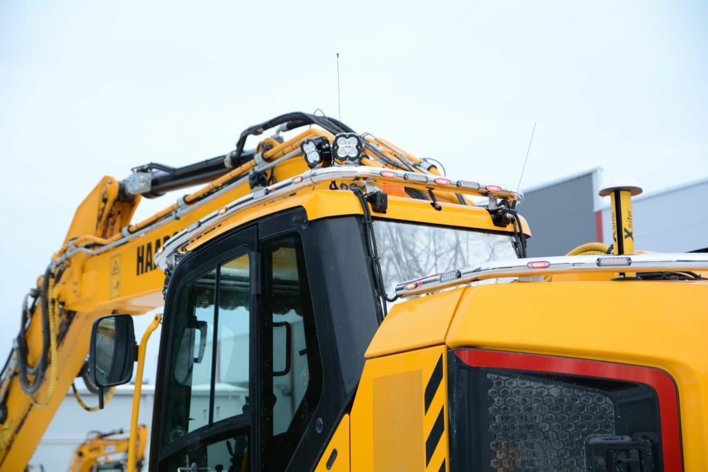 Roof Bar JCB X-Series - RST-Steel