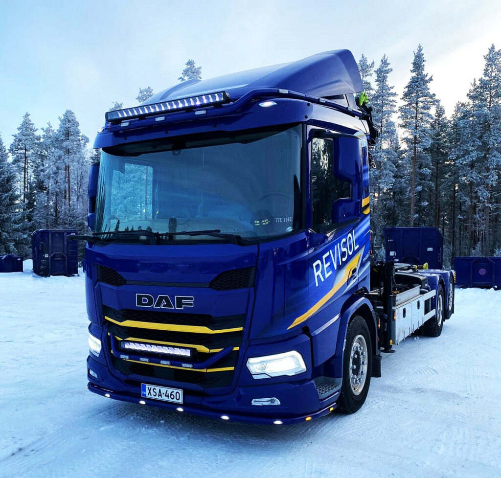 Small Front Bar DAF XD 2023- RST-Steel