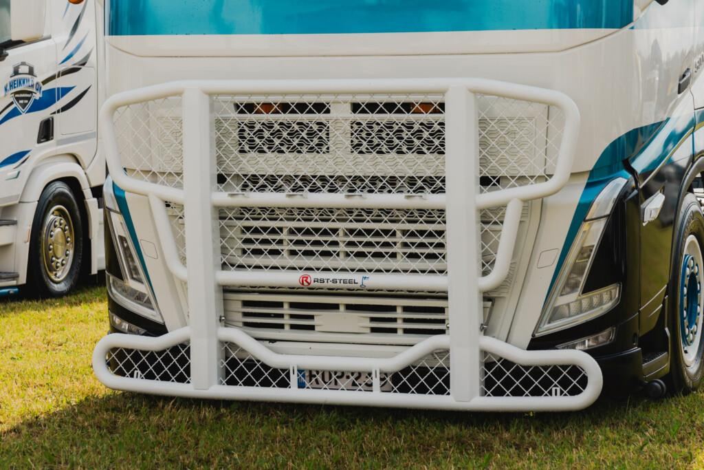 Bull Bar Freeway Volvo FH 2021- RST-Steel