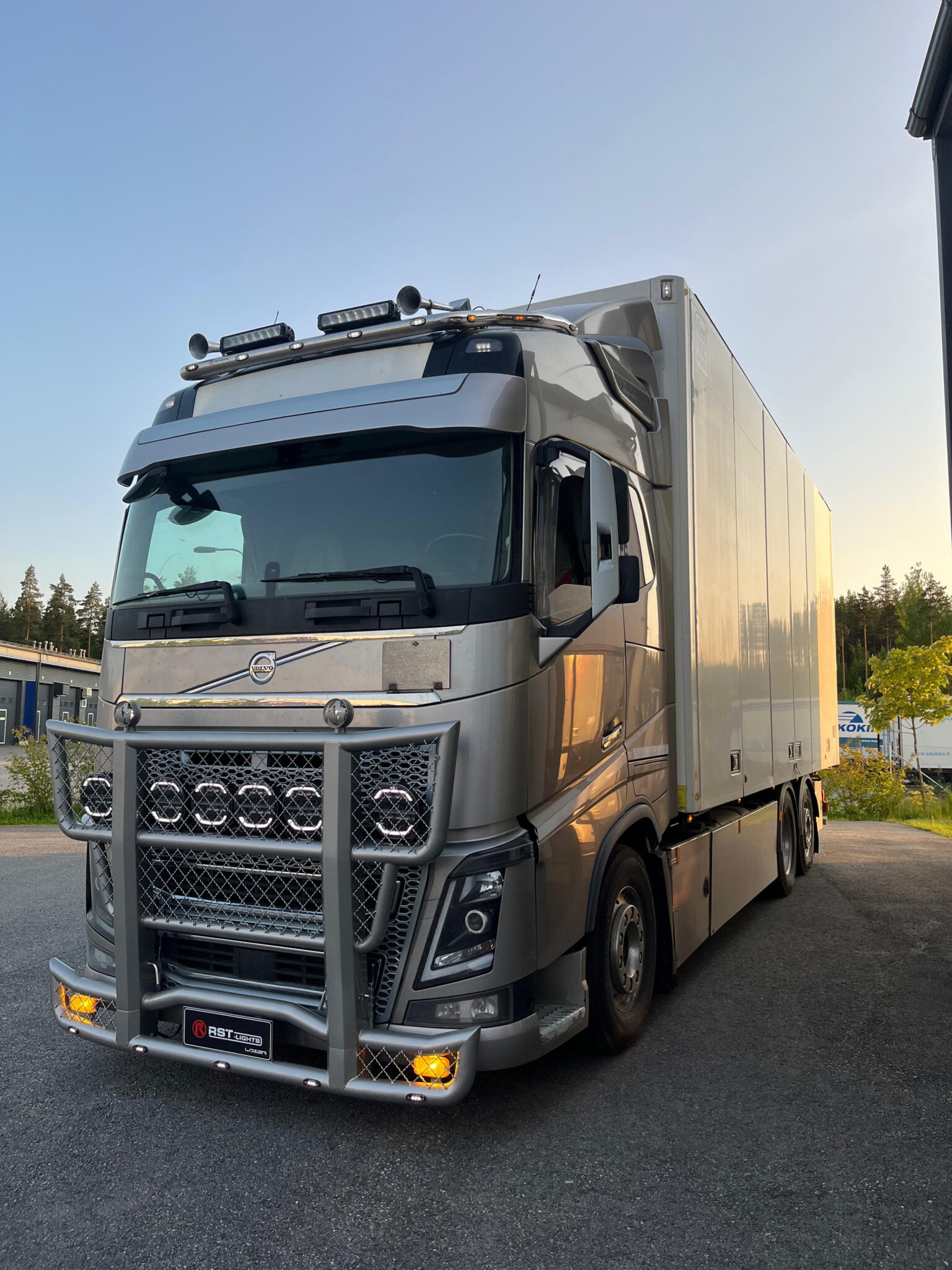 Bull Bar Freeway Volvo FH 2021- RST-Steel